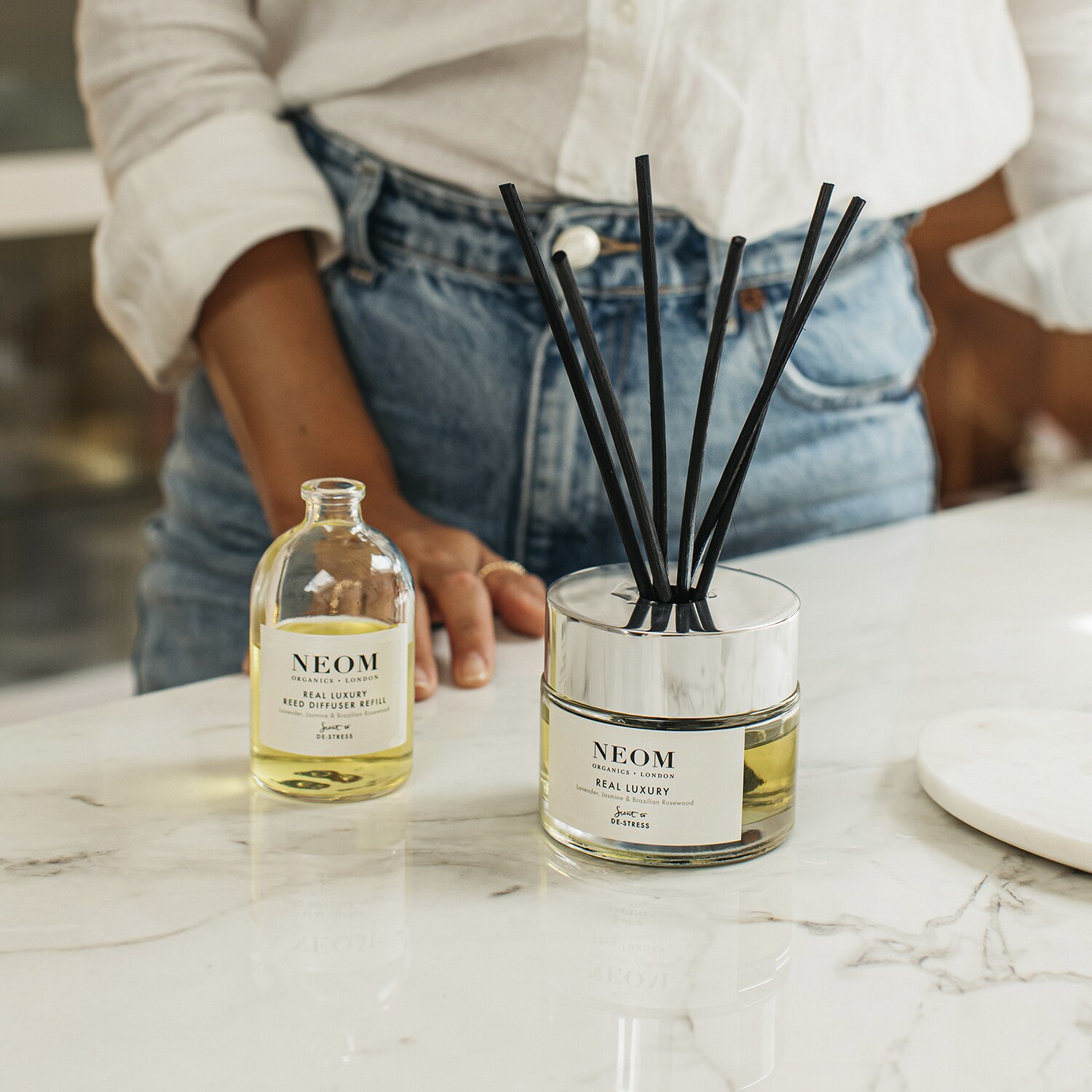 Real Luxury - Nachfüllbarer Duft-Diffuser von NEOM ORGANICS LONDON ≡ SEPHORA
