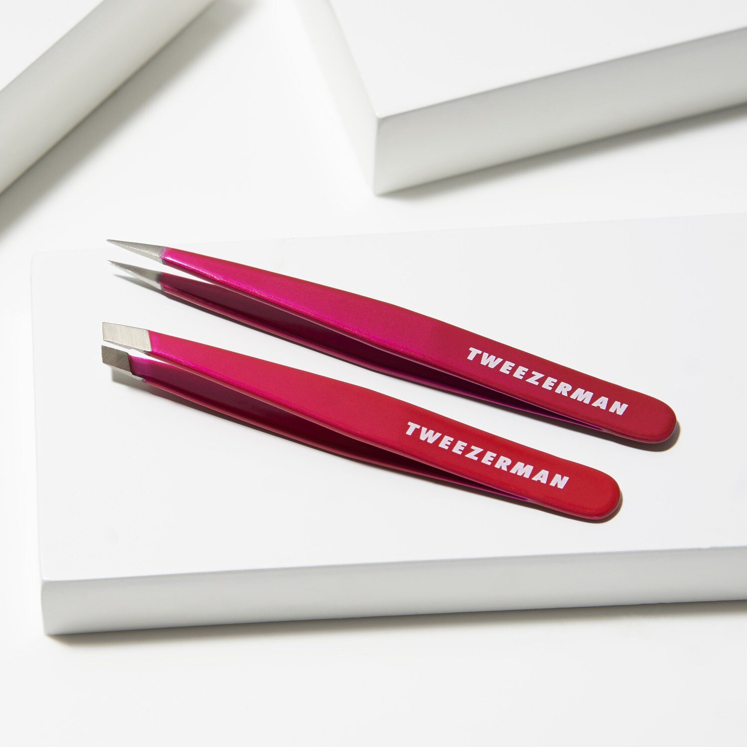 Petite Tweezer Set - Petite Pinzetten, Pink Perfection von TWEEZERMAN ≡ ...