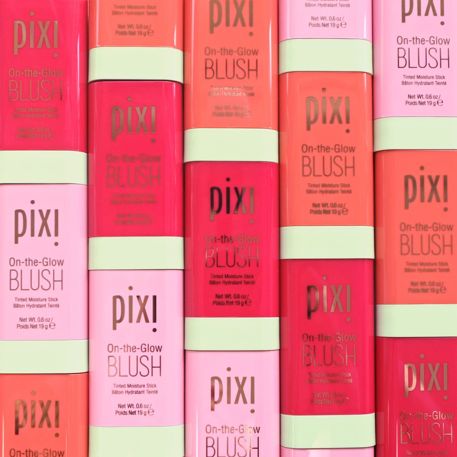 On-the-Glow Blush - Strahlender Feuchtigkeitsstick von PIXI ≡ SEPHORA